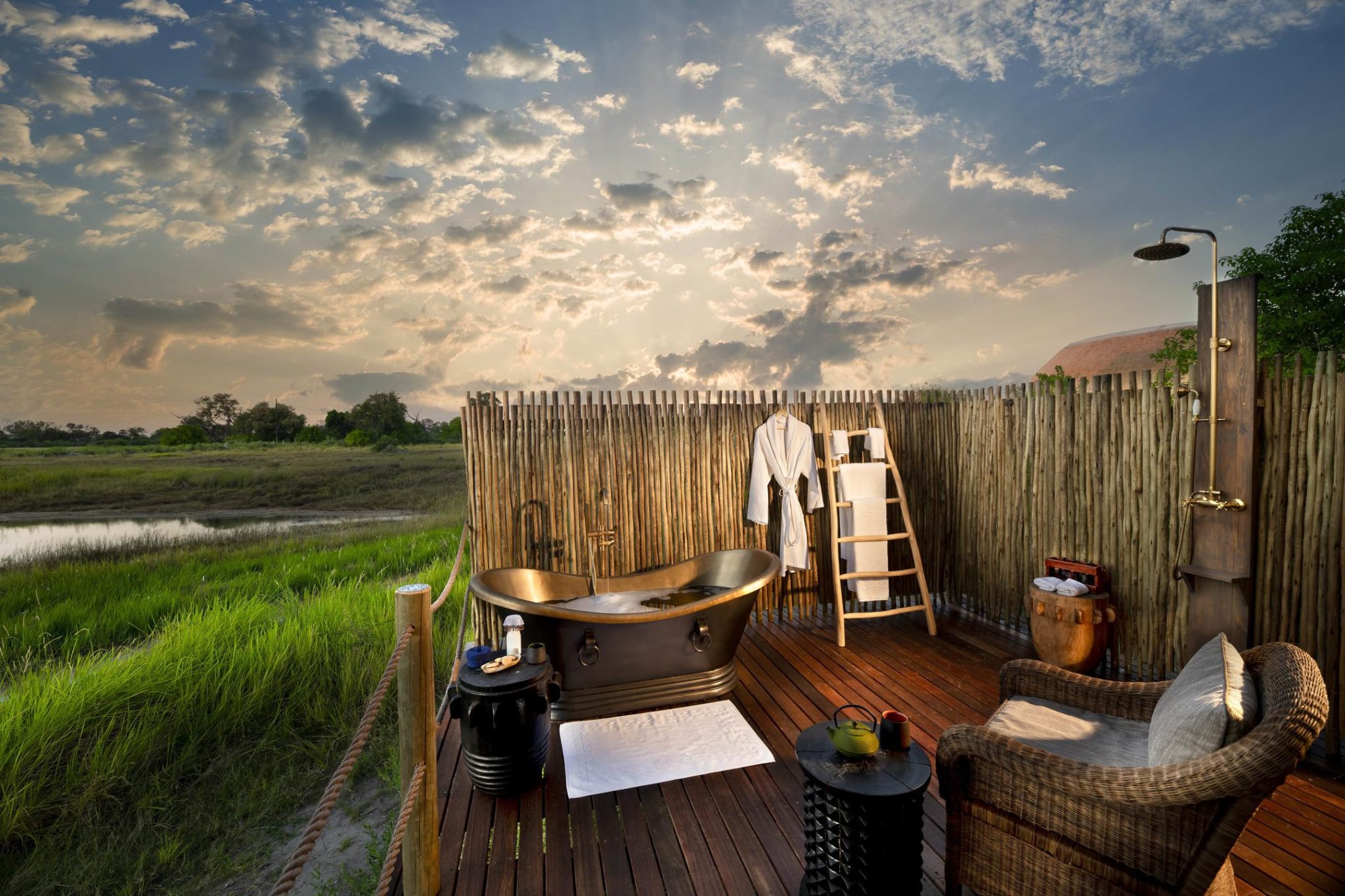 African Bush Camp Atzaró Okavango.| Luxury Lodge | Botswana